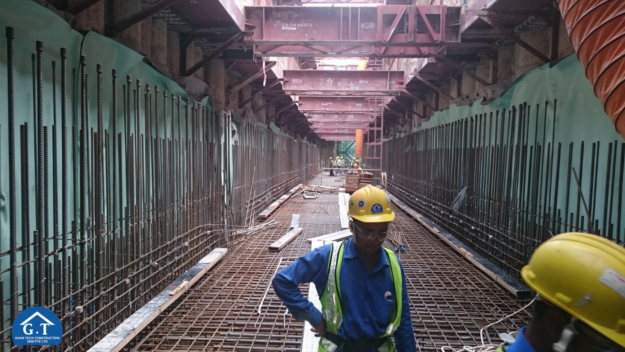 EAST-WEST TRANSMISSION CABLE TUNNEL CONTRACT EW1 CUT & COVER TUNNEL ...